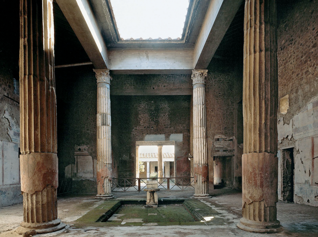 Roman Aristocratic House: Luxury and Public Imitation