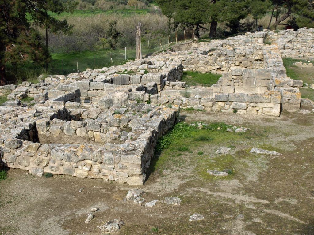 Minoan Domestic and Funerary Architecture of the Neopalatial and Post ...