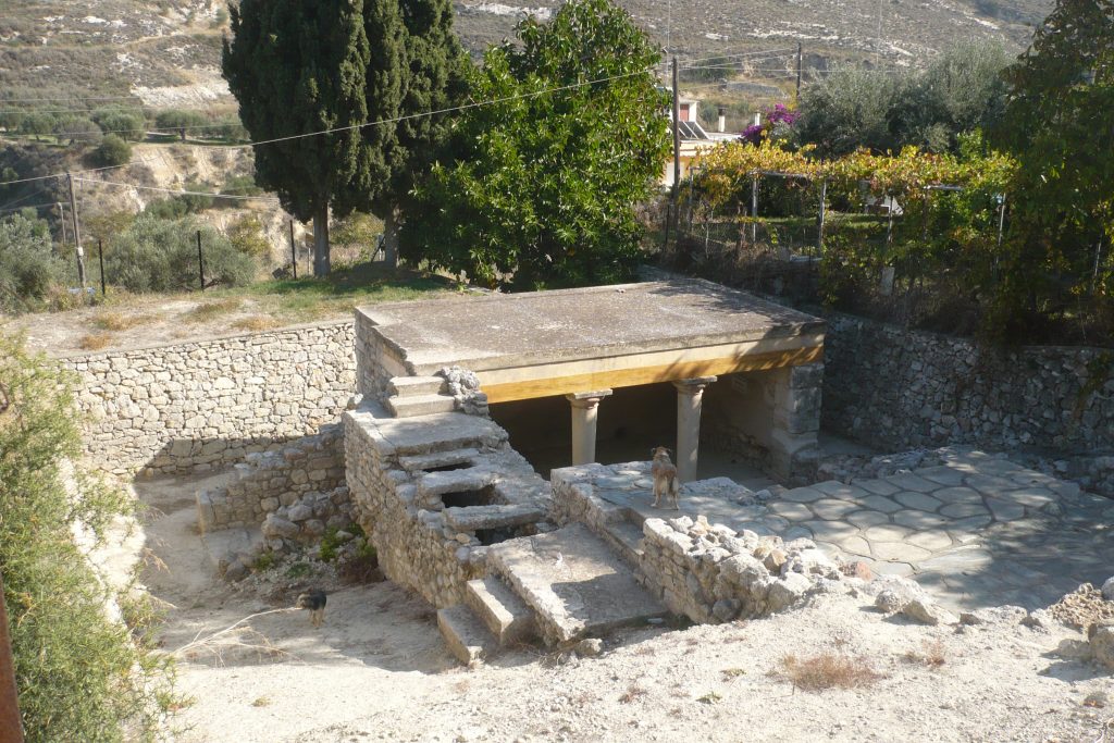 Minoan Domestic and Funerary Architecture of the Neopalatial and Post ...