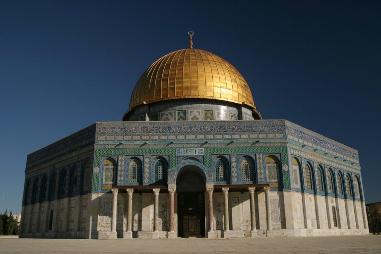 The History of Art and Architecture in the Islamic World Brewminate: A ...