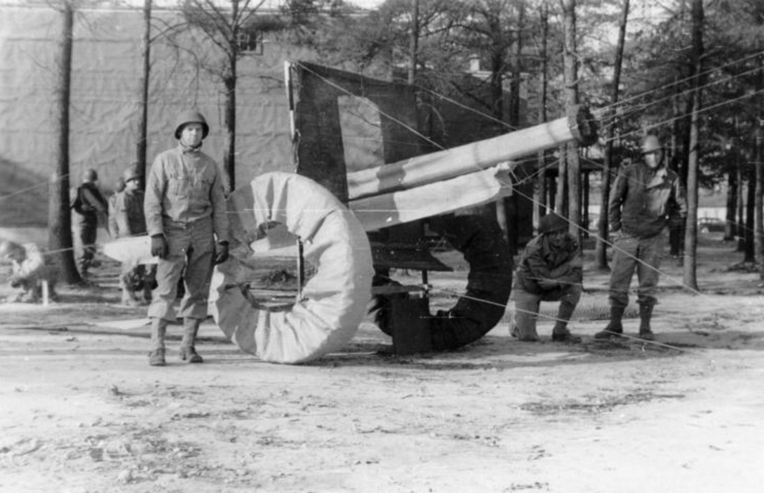 The Remarkable Story of the World War II 'Ghost Army' That Duped Hitler ...