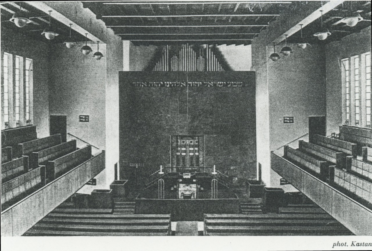 Religion and Identity in Jewish Hamburg Brewminate: A Bold Blend of ...