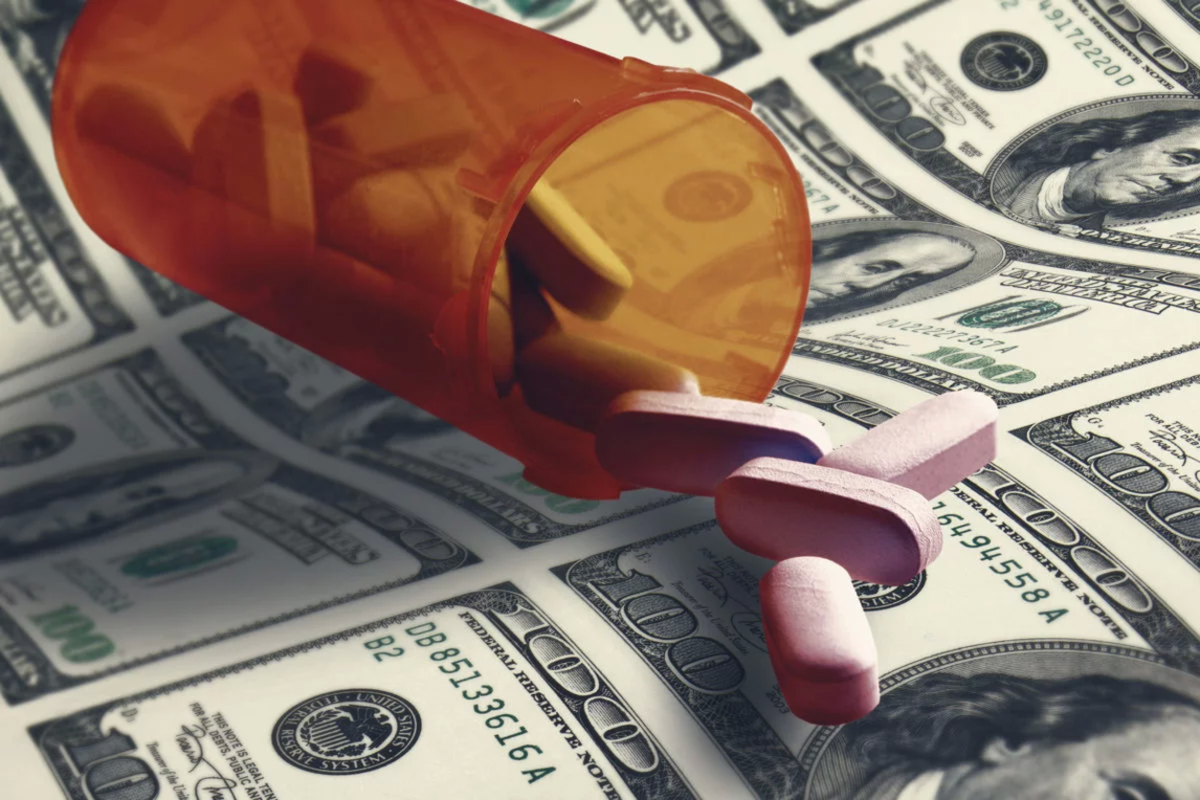 Doctors Prescribe More of a Drug When Paid by Big Pharma to Do It ...
