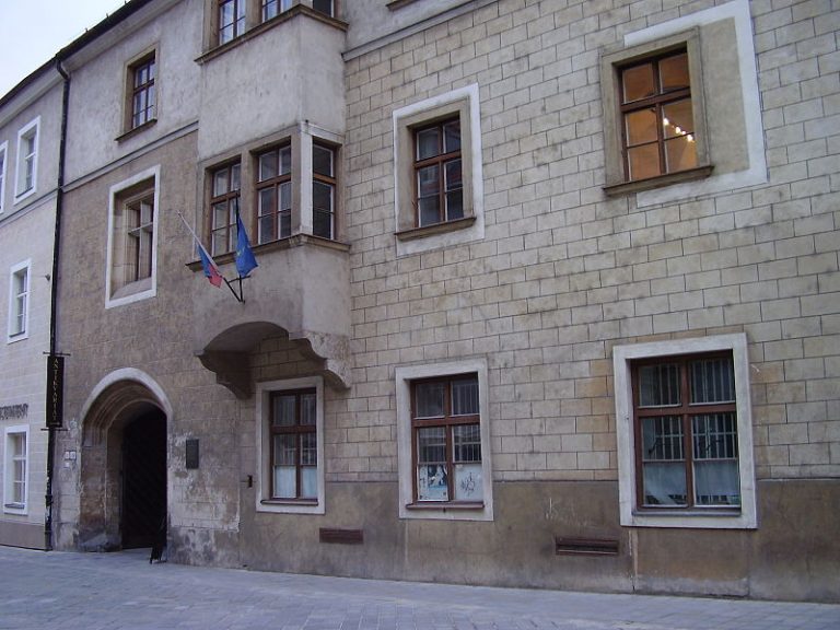 Universitas Magistrorum et Scholarium: Higher Education in the Middle ...