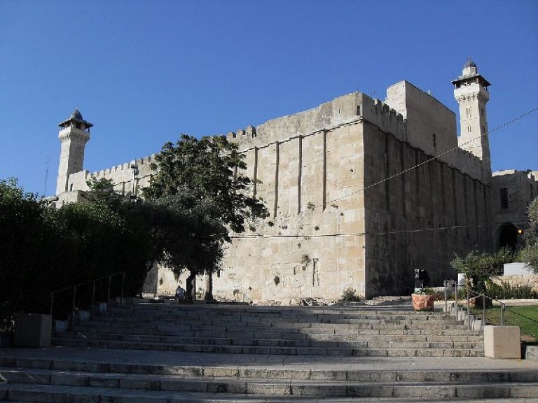 A History of Hebron from Ancient Judaea to Today Brewminate: A Bold ...