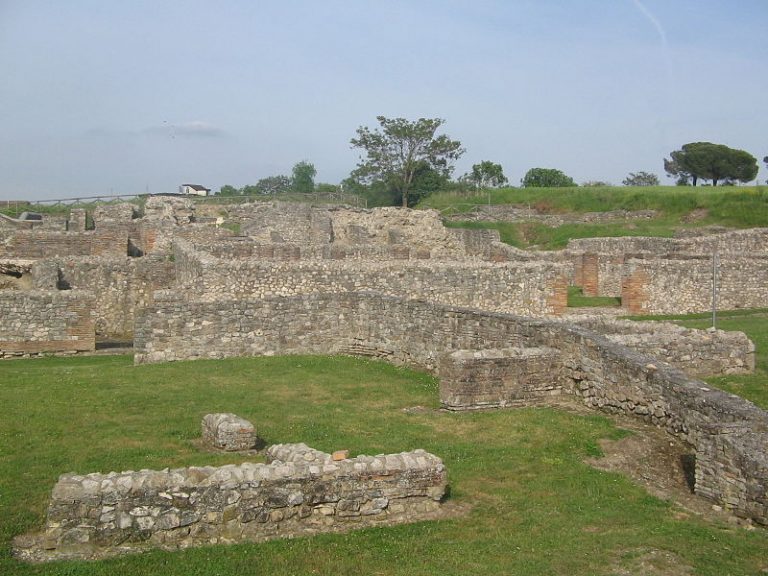 Sulla: Last Dictator before Julius Caesar and the End of the Roman ...