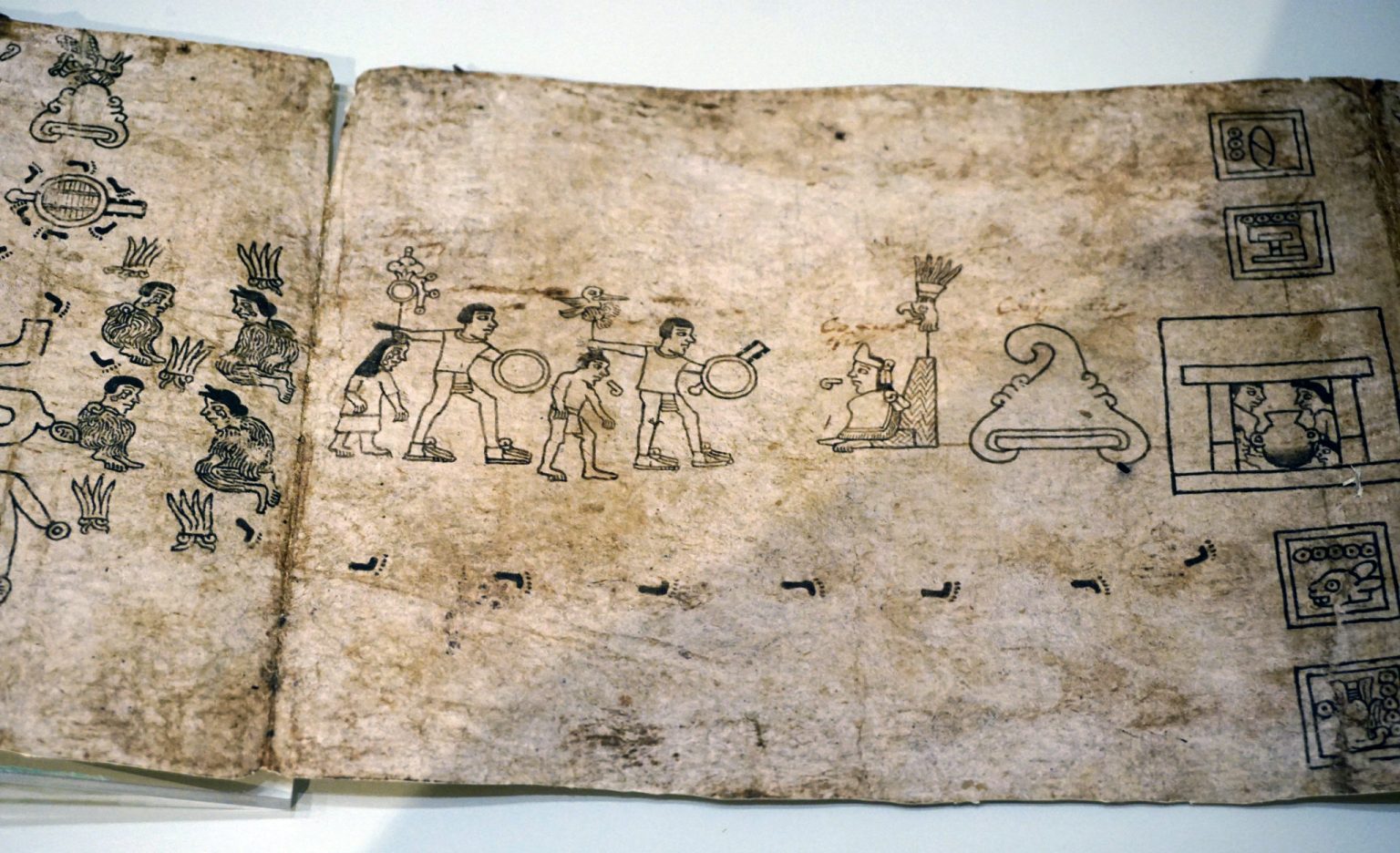 The Historiography of Aztec Painted Language – Brewminate: A Bold Blend ...