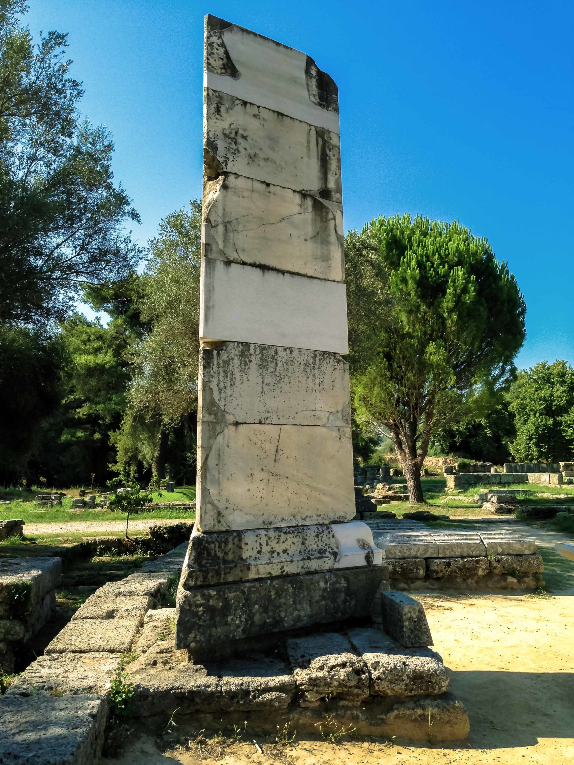 Ancient Greek Sanctuaries as Artistic Hubs Brewminate: A Bold Blend of ...
