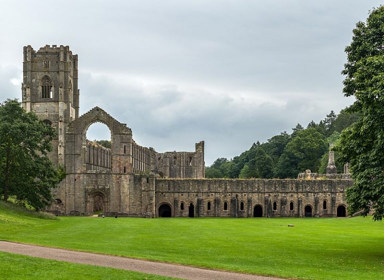Medieval Monastic Cistercian Architecture Brewminate: A Bold Blend of ...