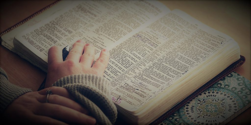 Complementarianism, 'Biblical Womanhood', and Contradictions in ...