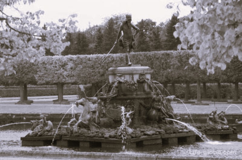 Spoils of War: U.S. Restitution of Nazi-Looted Cultural Treasures to ...