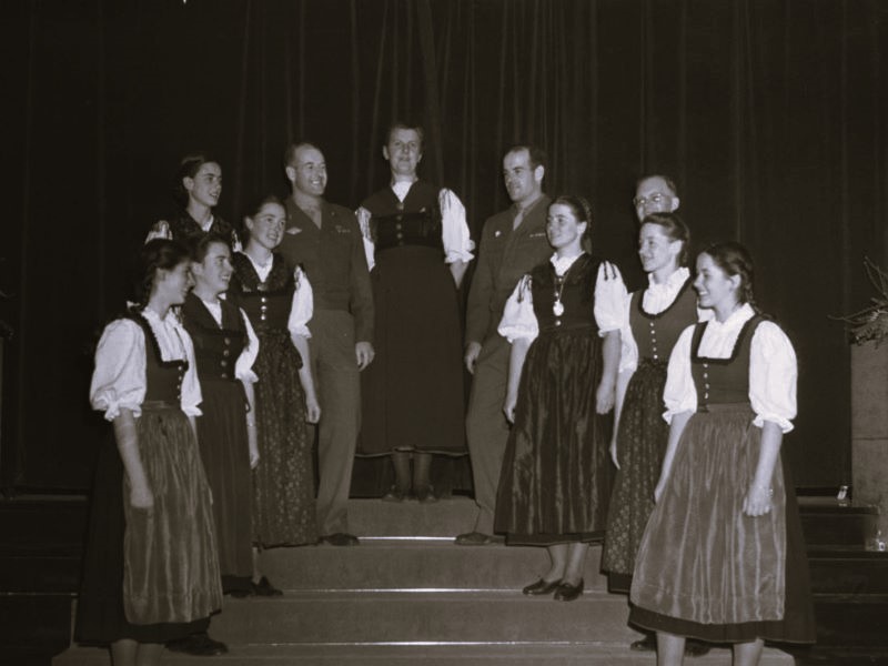 Movie vs. Reality: The Real Story of the Von Trapp Family Brewminate: A ...