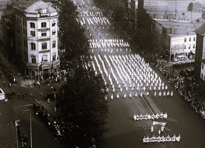 'Klorans', 'Klaverns', and 'Kludds': The Ku Klux Klan in the 1920s