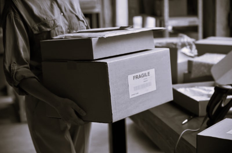 Universal Tracker: Bridging the Gap in Global Parcel Tracking ...