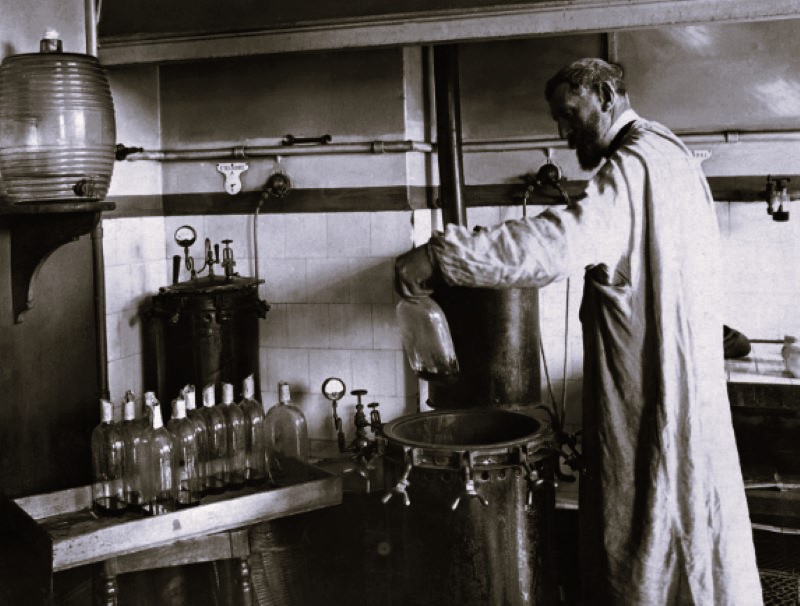 A Brief History of Vaccines and How They Changed the World