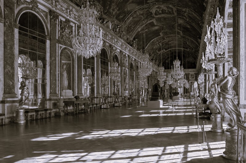 Palace of Versailles: Power, Art, and Absolutism