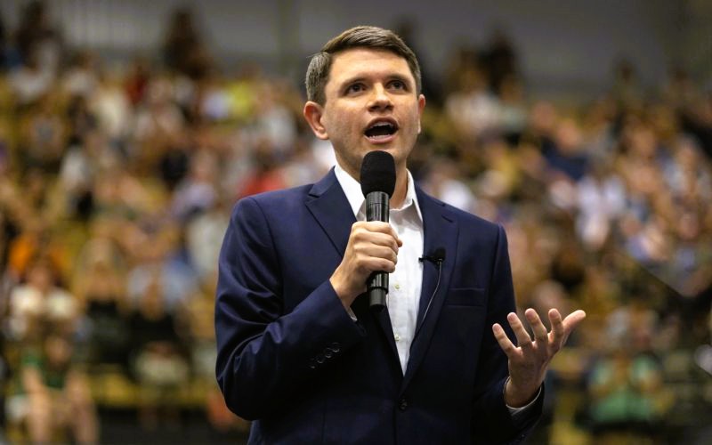 Progressive Christianity Challenges MAGA Faith